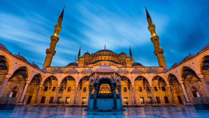Istanbul: 4-Nights Hotel Accomodation w/Transfers and Tours - Authenticity and Traveler Insights