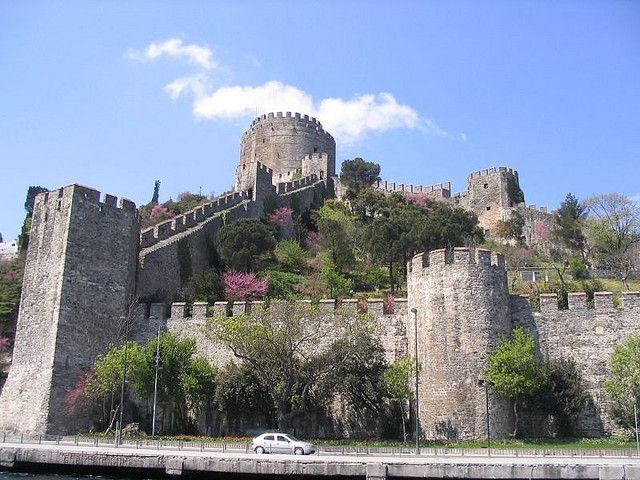 Istanbul: Afternoon Bosphorus Cruise and Spice Bazaar Tour - Who Will Enjoy This Tour?