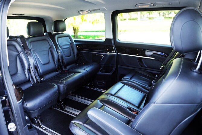 Istanbul Airport Private Transfer to/from Old City - Is This Solution Worth It?