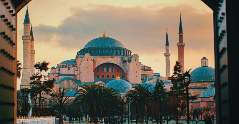 Istanbul: Blue Mosque, Hagia Sophia, & Basilica Cistern Tour - Practicalities & Tips for Visitors