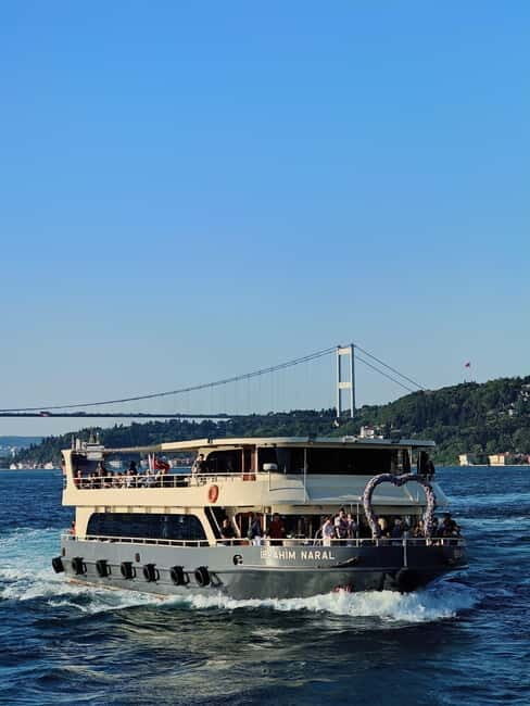 Istanbul Bosphorus: 3-Hour Morning Cruise with Asian Side - Key Points