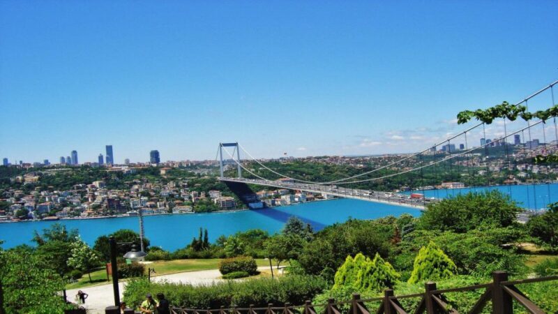 Istanbul: Bosphorus And Golden Horn Morning or Sunset Cruise - FAQs