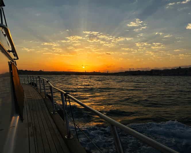 Istanbul: Bosphorus and Golden Horn Sunset Yacht Cruise - Authenticity and Comfort