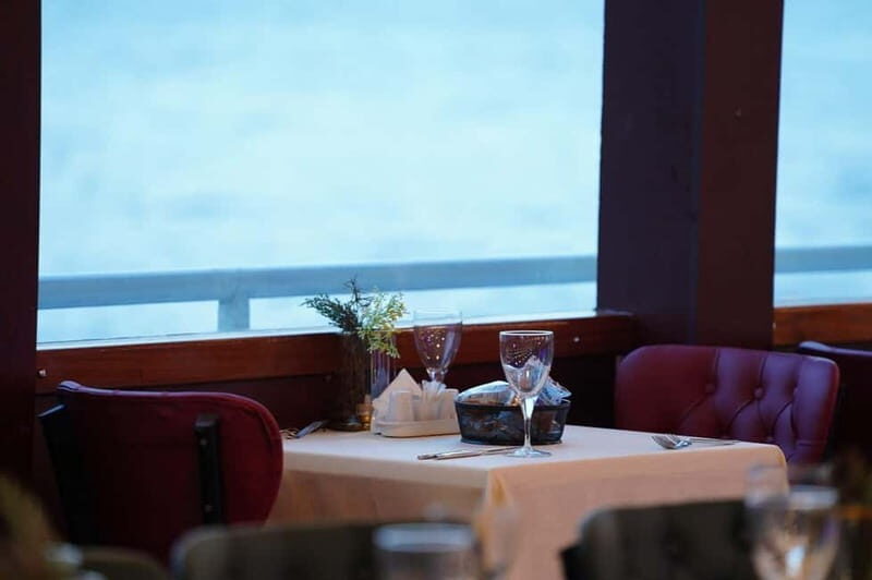 Istanbul Bosphorus Cruise & Turkish Night + Optional Drinks - Key Points