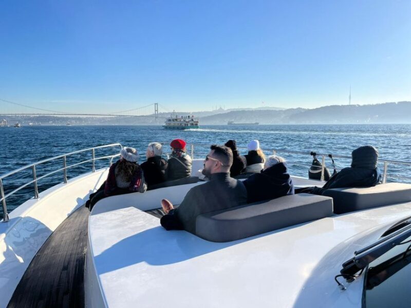 Istanbul: Bosphorus Cruise with Stopover on the Asian Side - What to Expect on the Yacht Experience