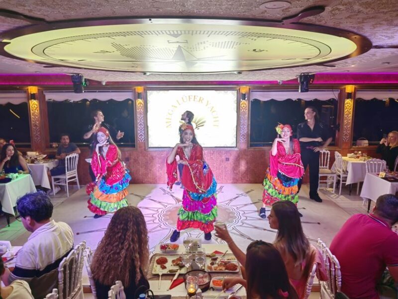 Istanbul: Bosphorus Dinner Cruise & Show with Private Table - Final Thoughts