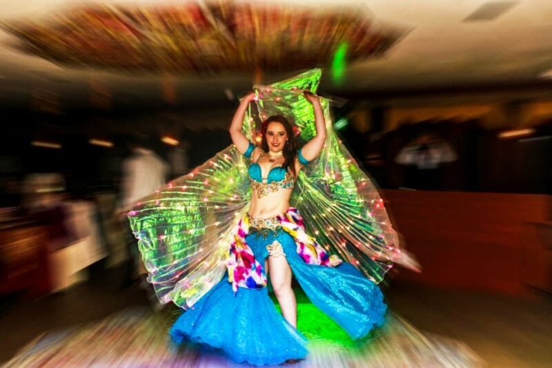 Istanbul: Bosphorus Dinner Cruise w/ Drinks & Entertainment - FAQs