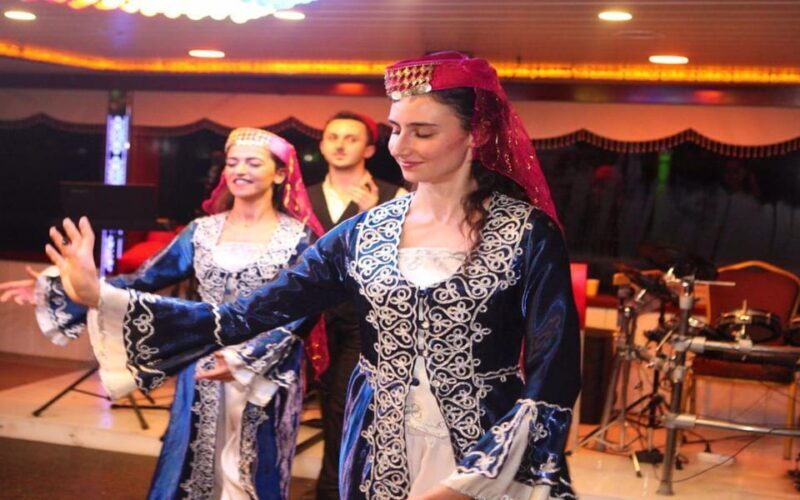 Istanbul: Bosphorus Dinner Cruise with Entertainment - An In-Depth Look at the Bosphorus Dinner Cruise Experience