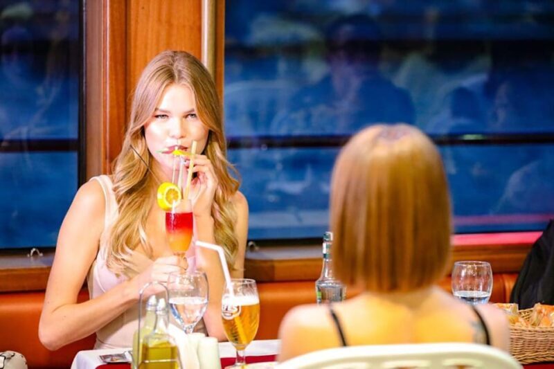 Istanbul: Bosphorus Night Dinner Cruise with Private Table - FAQ