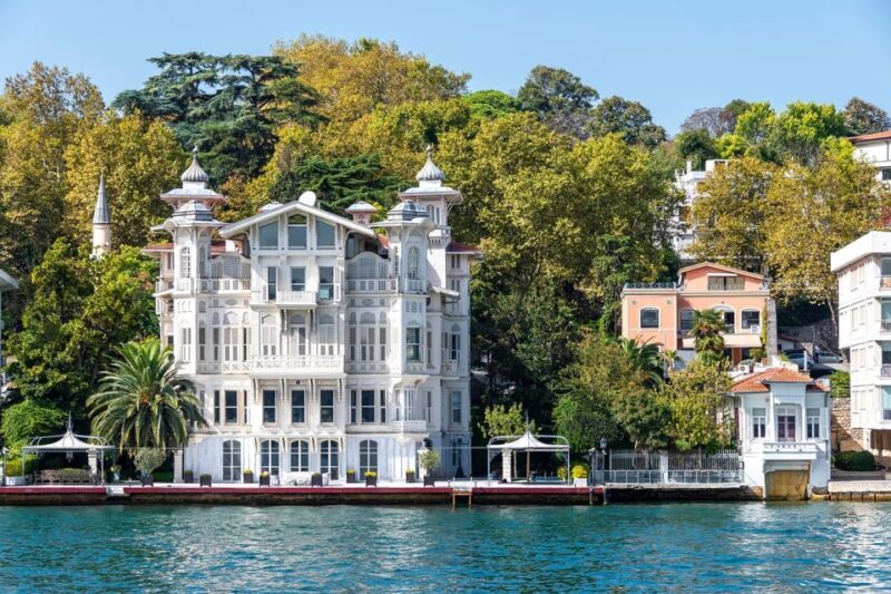 Istanbul: Bosphorus Strait Sightseeing Cruise & Audio Guide - FAQ