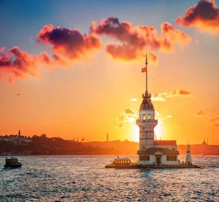 Istanbul Bosphorus Sunset Cruise Guided Tour - An In-Depth Look at the Bosphorus Sunset Cruise Experience