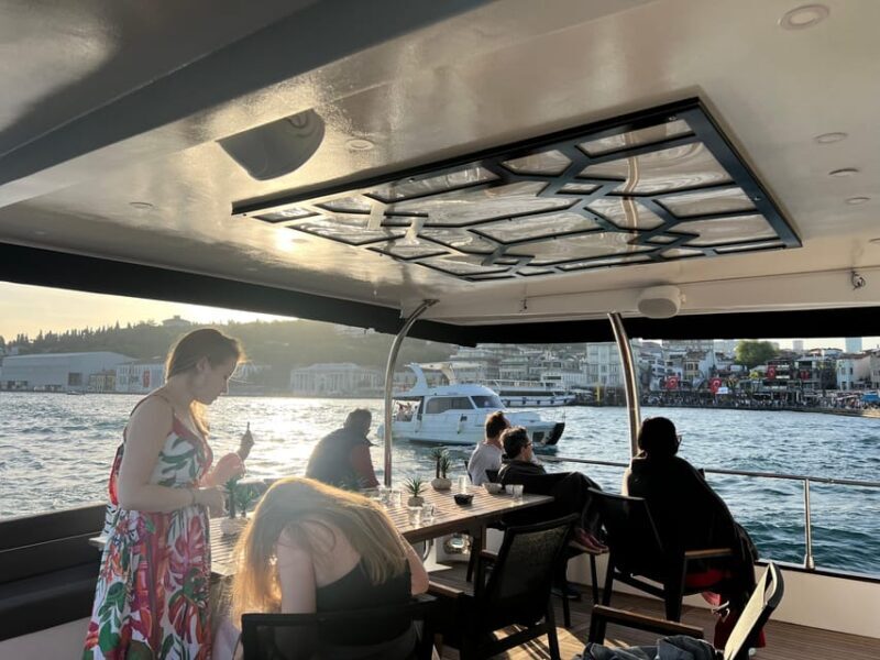 Istanbul: Bosphorus Sunset Cruise on a Luxury Yacht - Who Should Book This Tour?