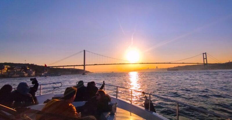 Istanbul: Bosphorus Sunset Cruise with Dinner - Istanbul: Bosphorus Sunset Cruise with Dinner – A Complete Review