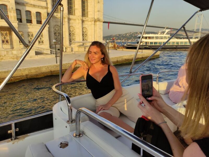 Istanbul: Bosphorus Sunset Cruise with Snacks and Wine - Why This Bosphorus Sunset Cruise Stands Out