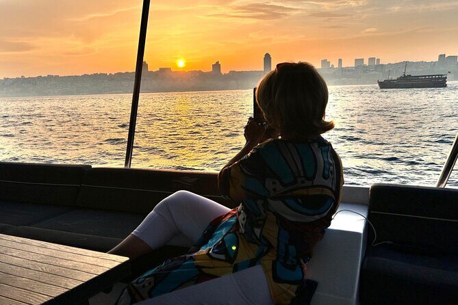 Istanbul Bosphorus Sunset Yacht Cruise - The Sum Up
