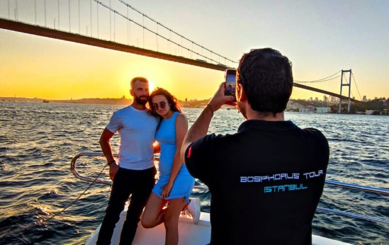 Istanbul: Bosphorus Sunset Yacht Cruise with Live Guide - A Closer Look at the Bosphorus Sunset Yacht Cruise