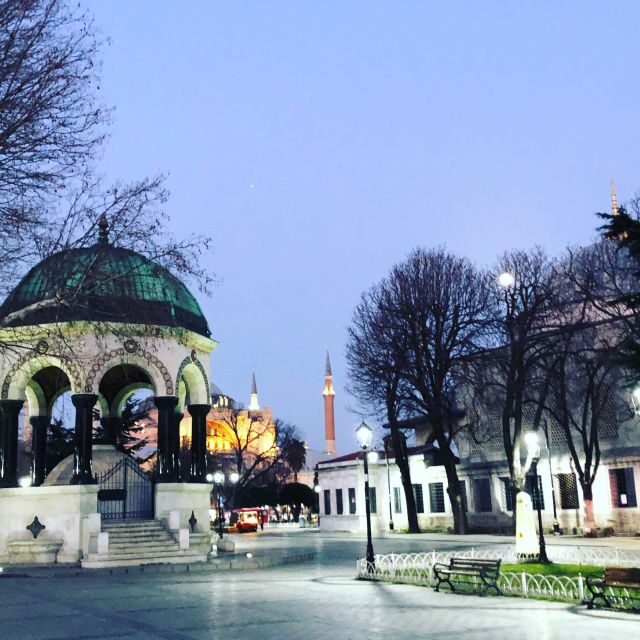 Istanbul: City Highlights Group Tour with Hagia Sophia Entry - Key Points