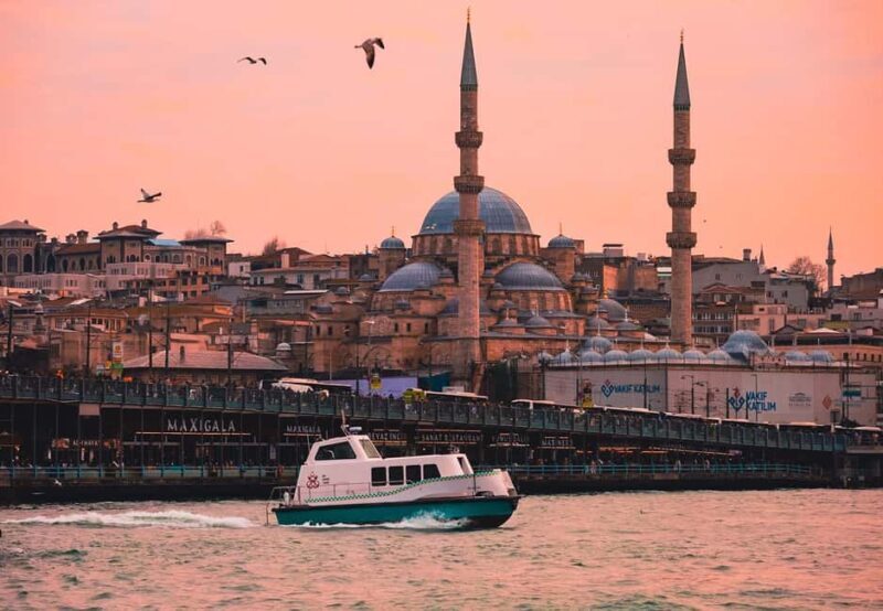 Istanbul: Customizable Private Guided Walking Tour - Practical Tips for a Smooth Experience