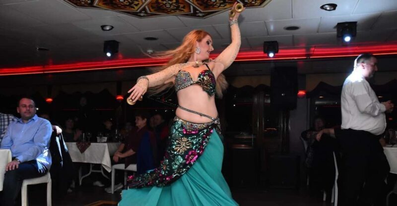 Istanbul: Dinner Cruise with Hotel Transfer and Soft Drinks - Who is this experience for?