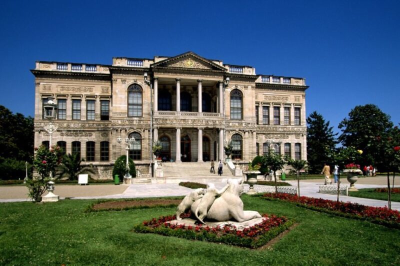 Istanbul: Dolmabahçe Palace and Uskudar Guided Tour - Introduction