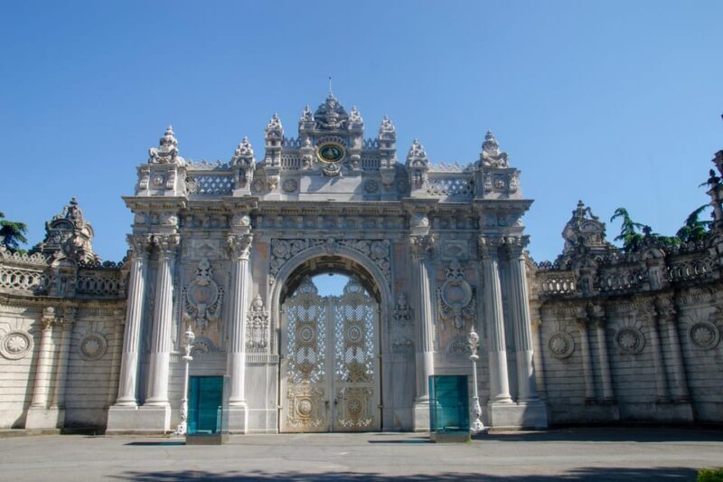 Istanbul Dolmabahçe Palace Private Tour with Transfers - FAQs