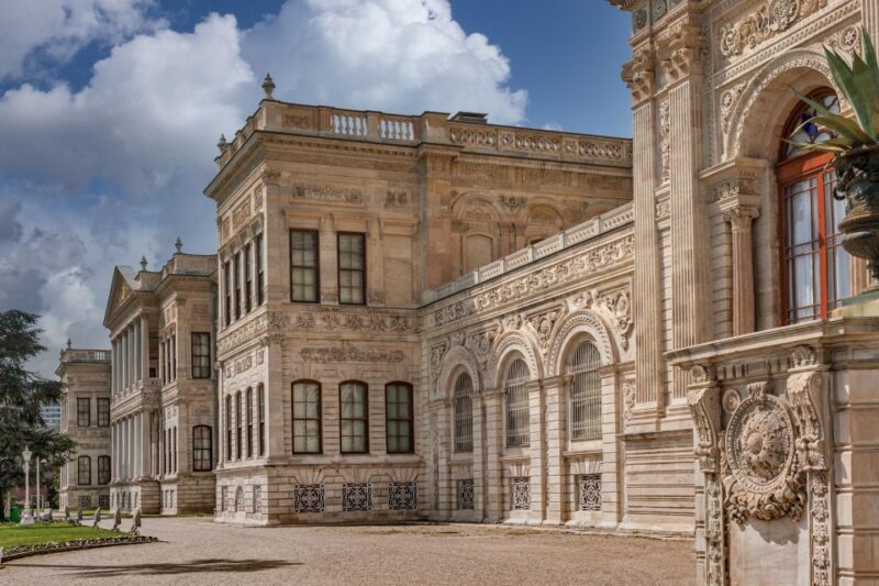 Istanbul: Dolmabahce Palace Tour and Bosphorus Yacht Cruise - The Sum Up