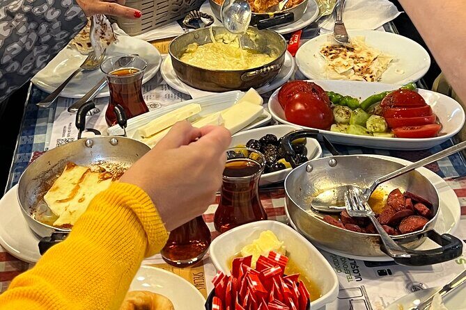 Istanbul food and wine tasting tour with a local guide. - Introduction: What This Tour Offers and Why It Stands Out