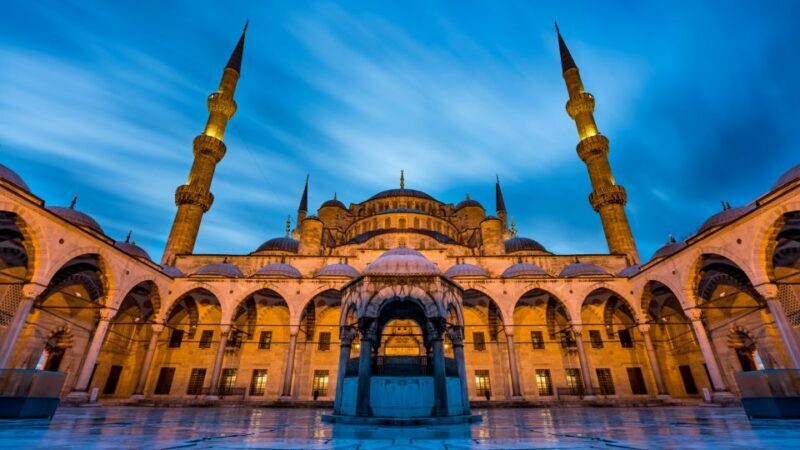 Istanbul: Full-Day Highlights Tour with Guide and Lunch - The Value and Who Itll Suit