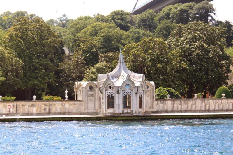 Istanbul: Full-Day Imperial & Asia Small Group Tour - Frequently Asked Questions