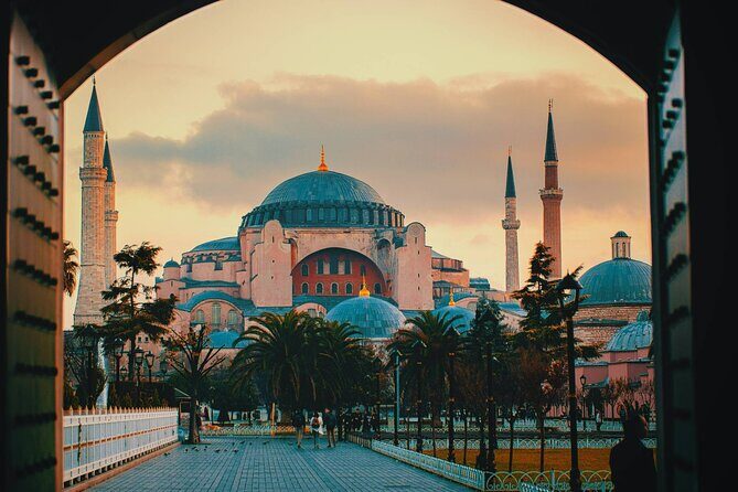 Istanbul Guided Tour: Basilica Cistern, Hagia Sophia and More! - Key Points