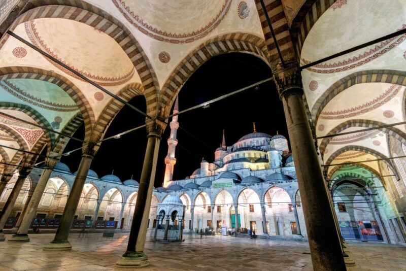 Istanbul: Hagia Sophia, Blue Mosque, and Grand Bazaar Tour - Stop 1: Pick-up at Your Accommodation