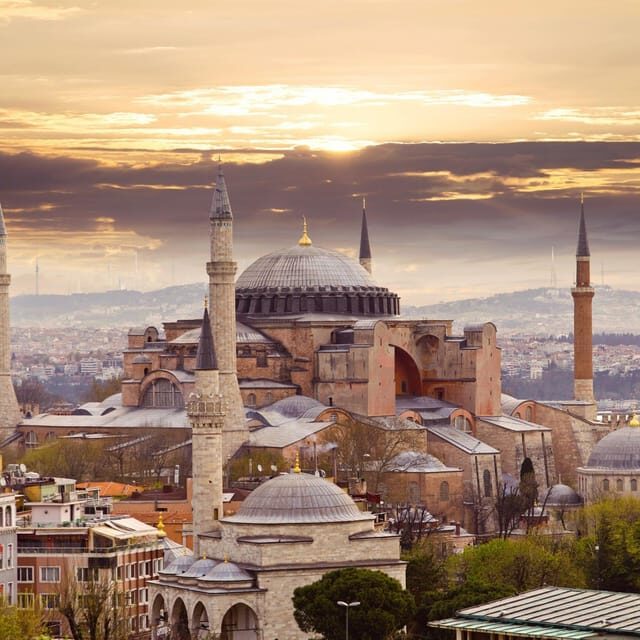 Istanbul: Hagia Sophia Guided Tour with Optional Ticket - Who Should Consider This Tour?