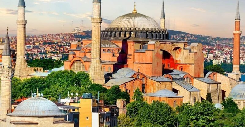 Istanbul: Hagia Sophia Guided Tour with Skip-the-Line Entry - How the Experience Runs