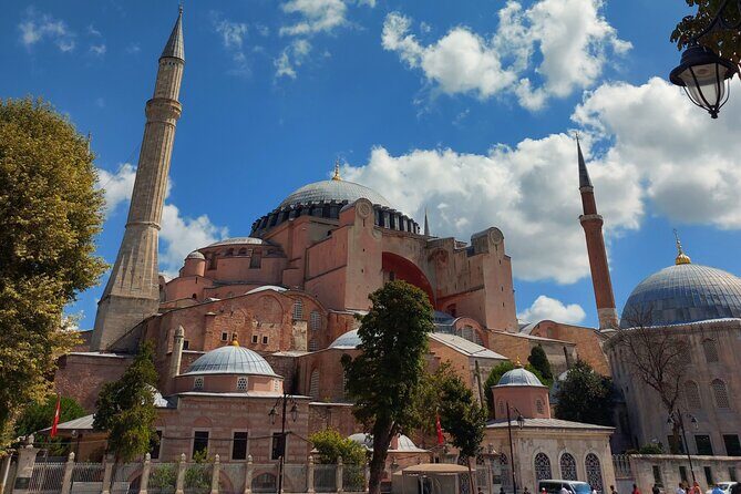 Istanbul Highlights Blue Mosque, Hagia Sophia, Cisterns and More! - FAQ