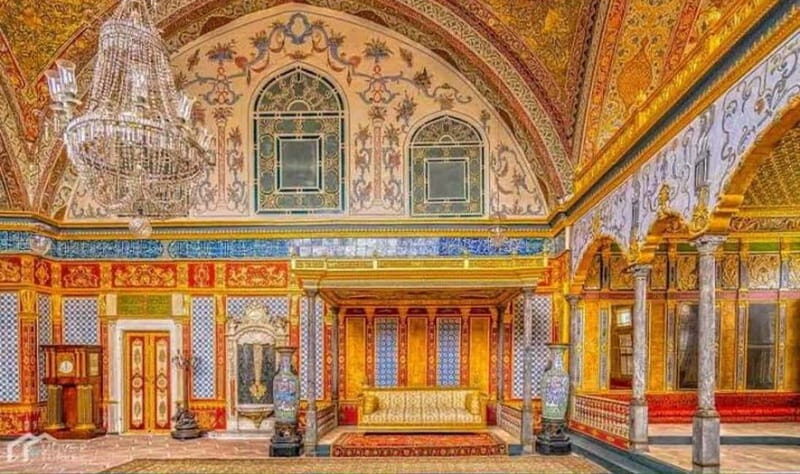 Istanbul: Historical Peninsula Tour with Expert Guide - Value and Practical Tips