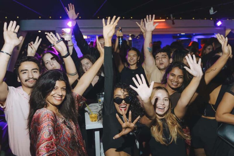 Istanbul Kadköy Pub Crawl: Adults-Only Nightlife Adventure - Detailed Breakdown of the Itinerary