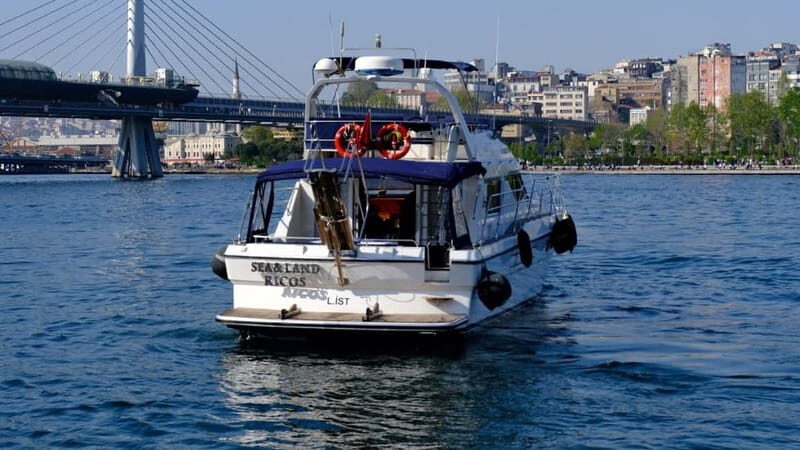 Istanbul: Luxury Yacht on Bosphorus - The Experience – What It’s Like on the Water
