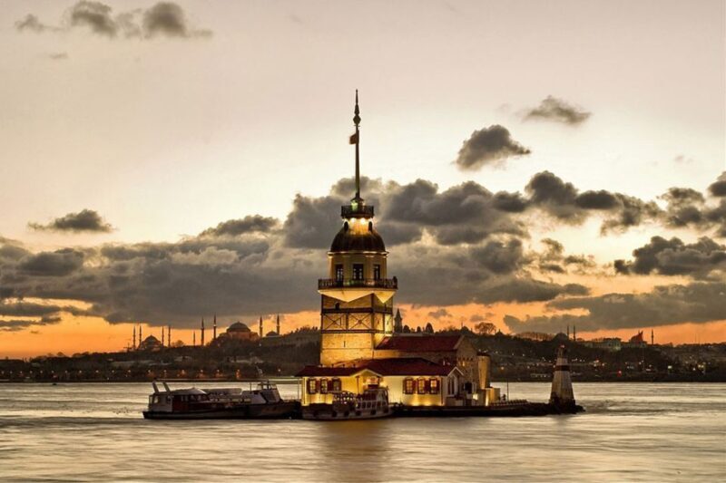 Istanbul: Old Town Highlights Tour & Bosphorus Cruise - A Deep Dive into the Experience