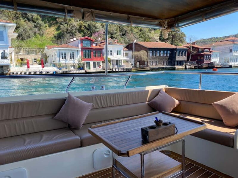 Istanbul: Private Bosphorus Boat Cruise - The Sum Up