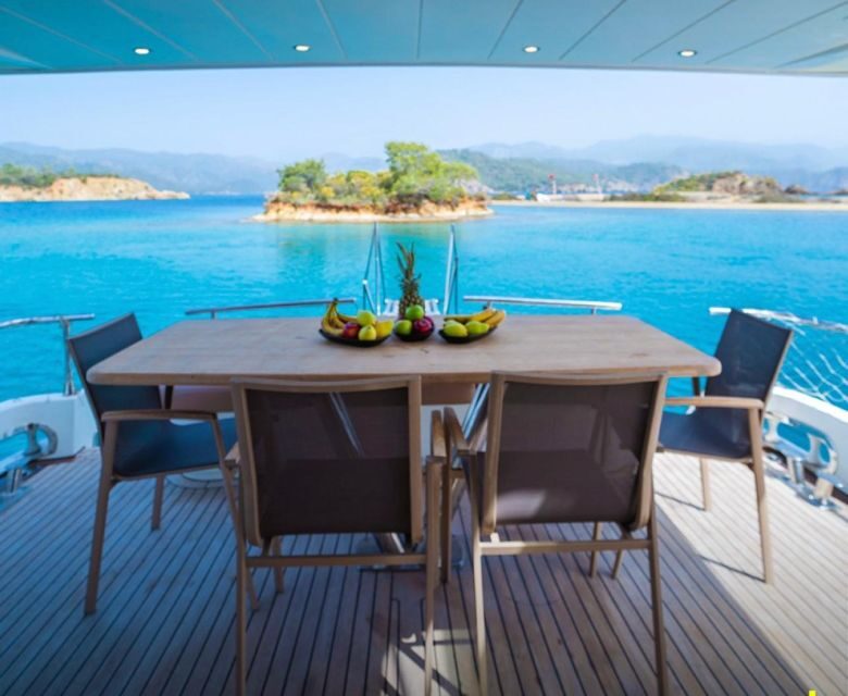 Istanbul: Private Bosphorus Tour on Luxury Yacht w/transfer - How It Compares: Value and Experience