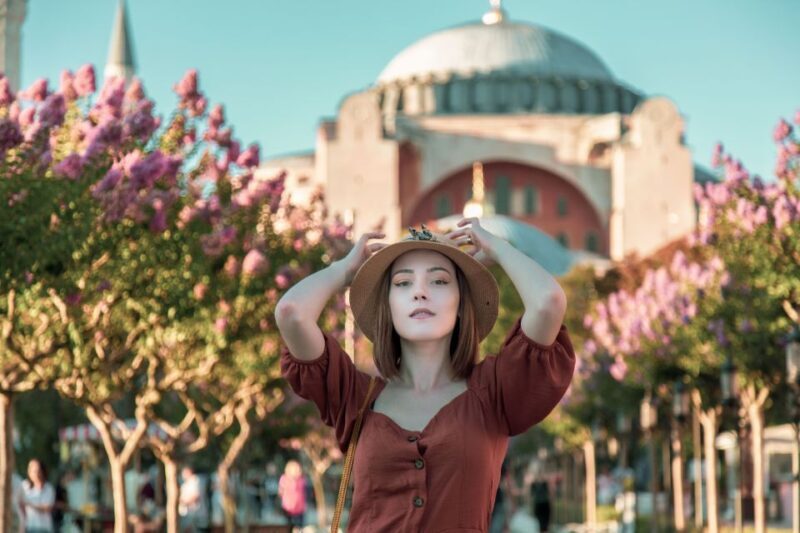 Istanbul: Private photoshoot at Hagia Sophia&Blue Mosque - An Authentic and Practical Review of the Experience