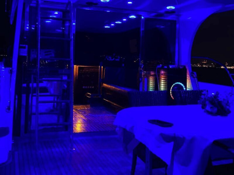 Istanbul: Private Yacht Organization on Bosphorus (14 Meter) - Practical Details and Tips