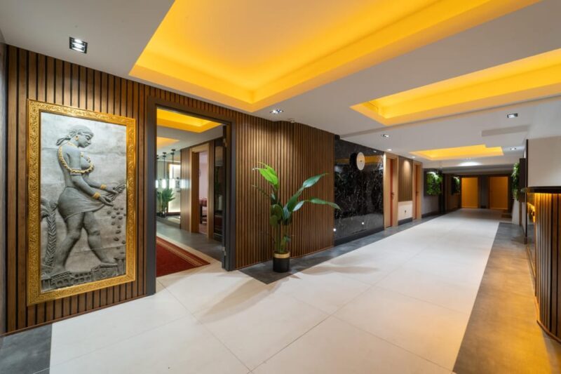 Istanbul: Public, Private or VIP Hammam & Spa in Old City - Who Should Consider This Experience?
