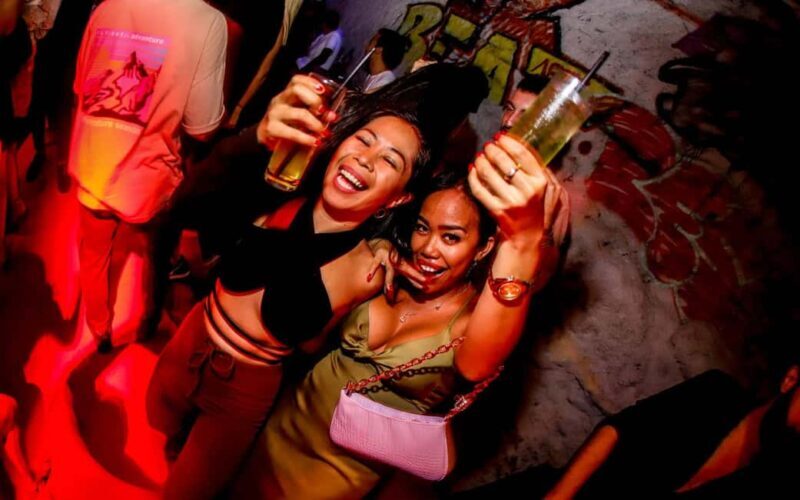 Istanbul: Rooftop Clubs Crawl with Shots, Games & Party Bus - A Closer Look at the Experience