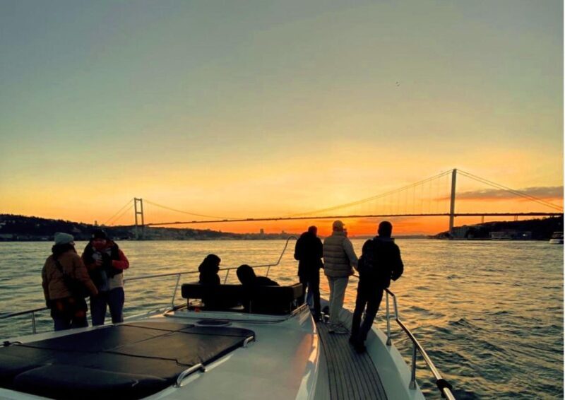 Istanbul: Small-Group Luxury Yacht Sunset Cruise w/ Snacks - Experiencing Istanbul from the Water: What to Expect