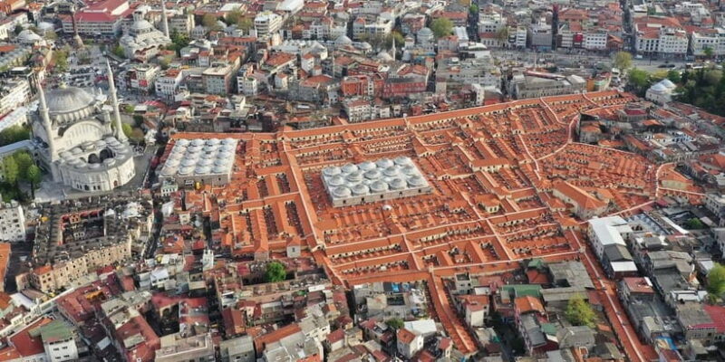 Istanbul: Sultanahmet, Balat, & Bazaars Tour With Cruise - Practical Tips for Participants
