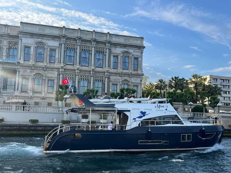 Istanbul: Sunset Bosphorus Yacht Cruise with Golden Horn - Key Points