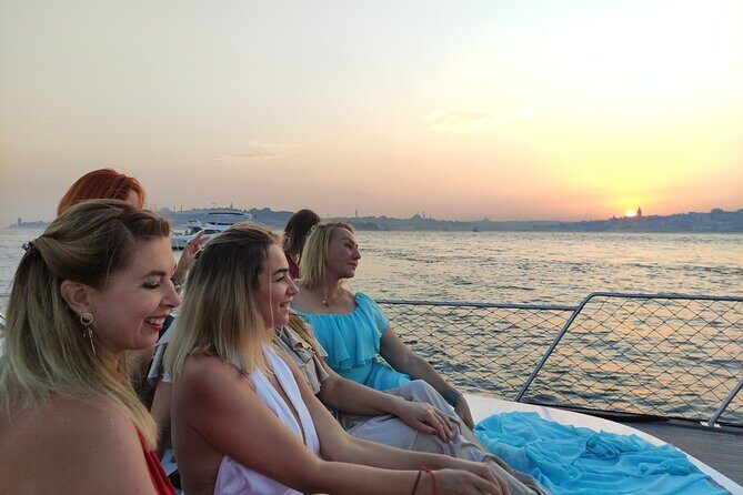 Istanbul Sunset Cruise With Luxury Yacht On Bosphorus - The Experience in Detail