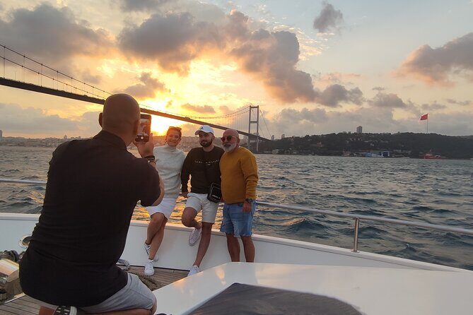 Istanbul Sunset Cruise With Luxury Yacht On Bosphorus - Practical Information and Tips