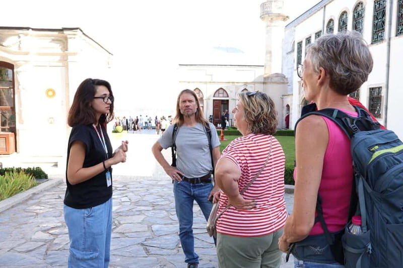 Istanbul: Topkapi Palace and Harem Museum Tour with Ticket - Authentic Insights from Past Participants